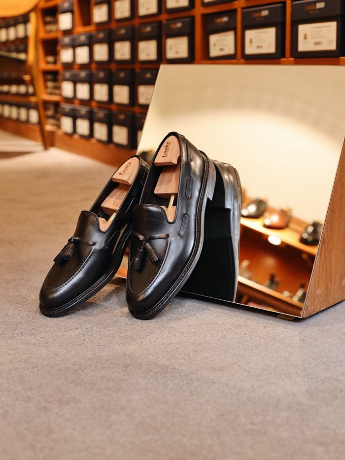 Loake 1880 Nottingham Black Calf – Loake Shoemakers
